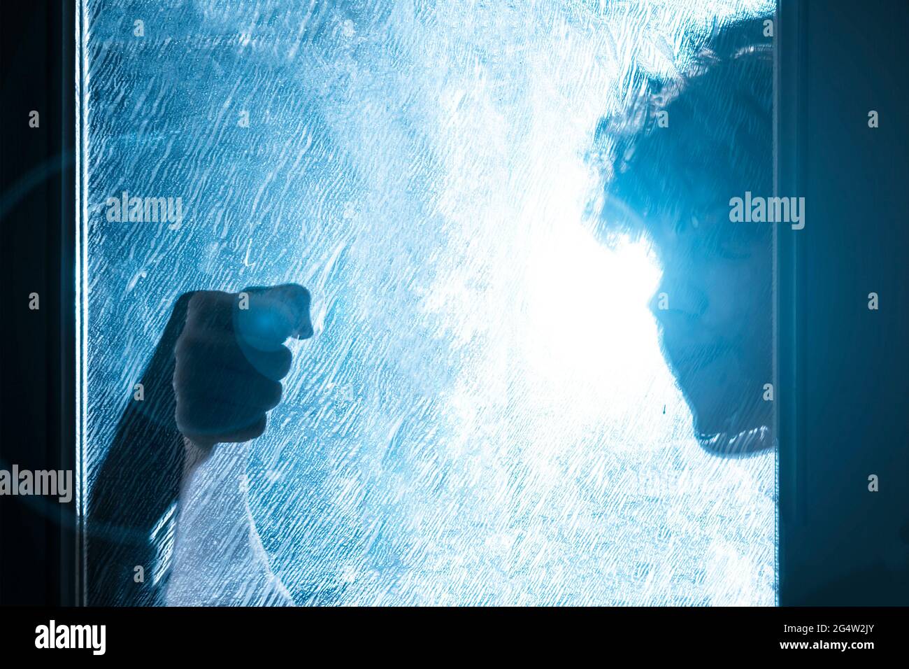 Night time crime scene hi-res stock photography and images - Alamy