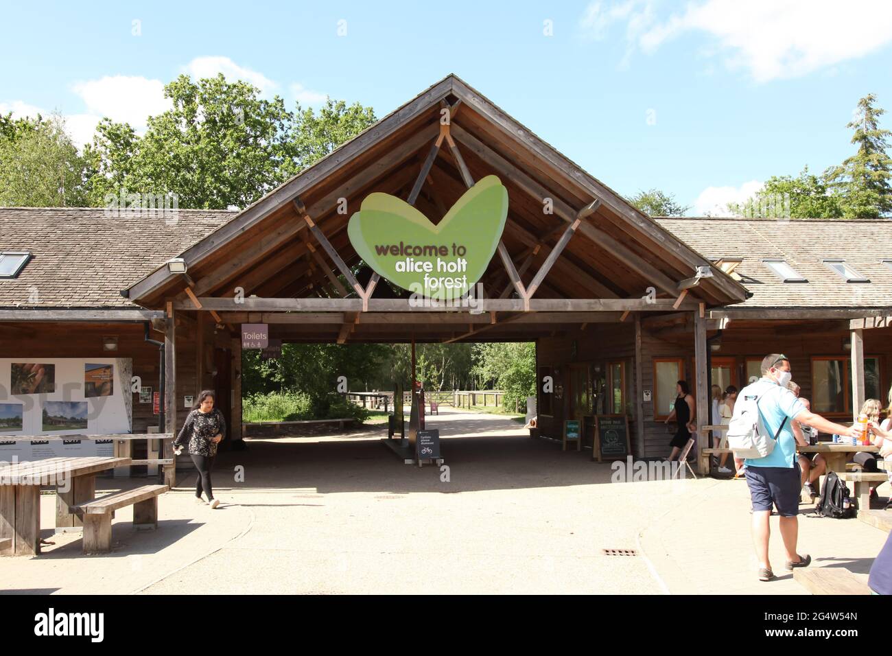 Welcome to Alice Holt Forest sign, Alton, Surrey, UK, Summer June 2021 ...