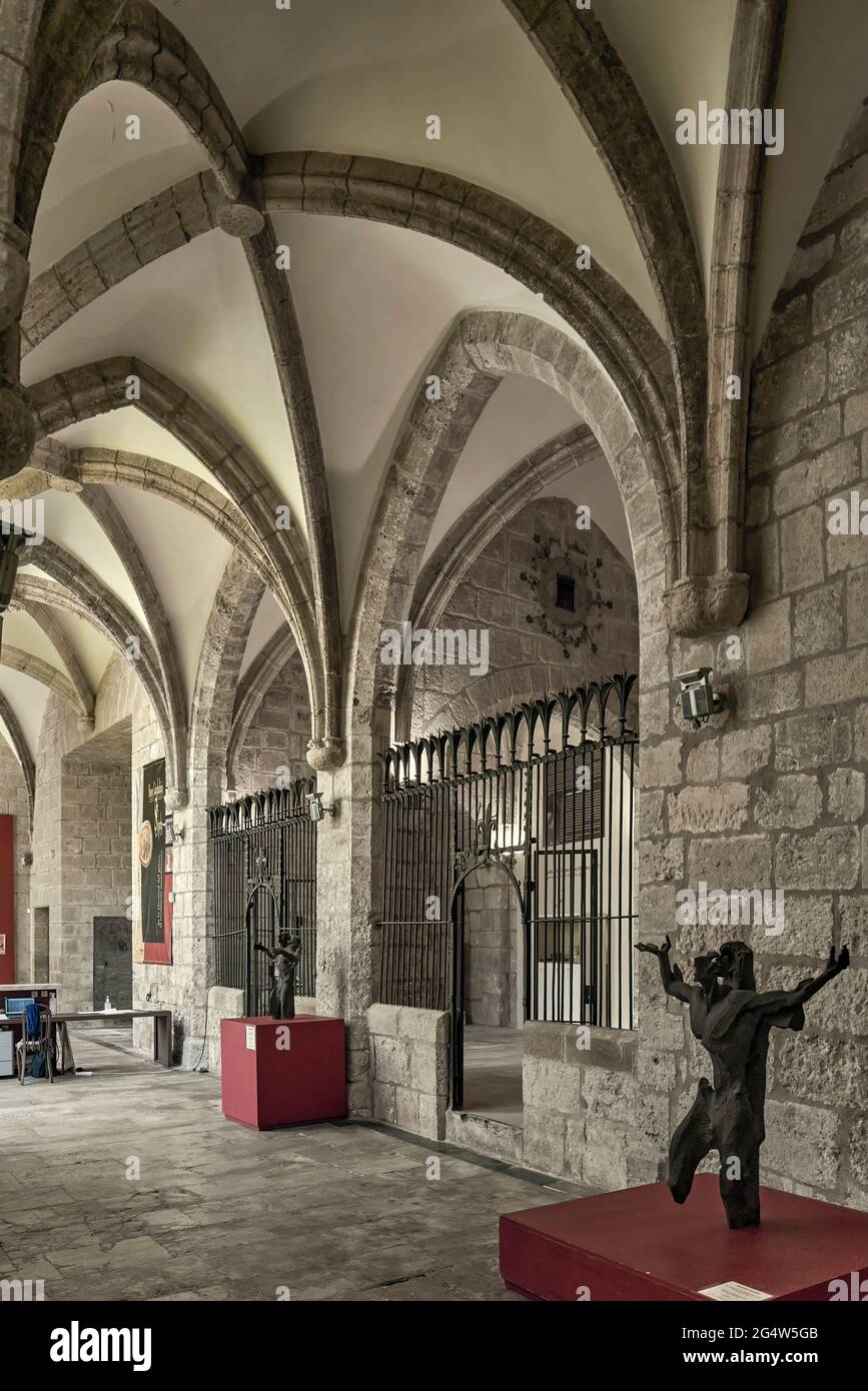 Gothic lower cloister from the 14th century in the Segorbe Cathedral ...