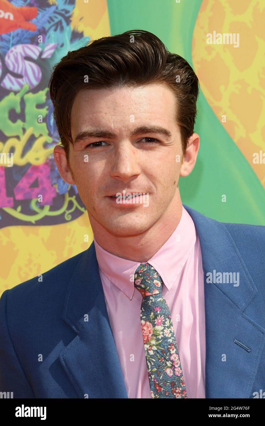 **FILE PHOTO** Drake Bell Pleads Guilty In Child Endangerment Case. LOS ...