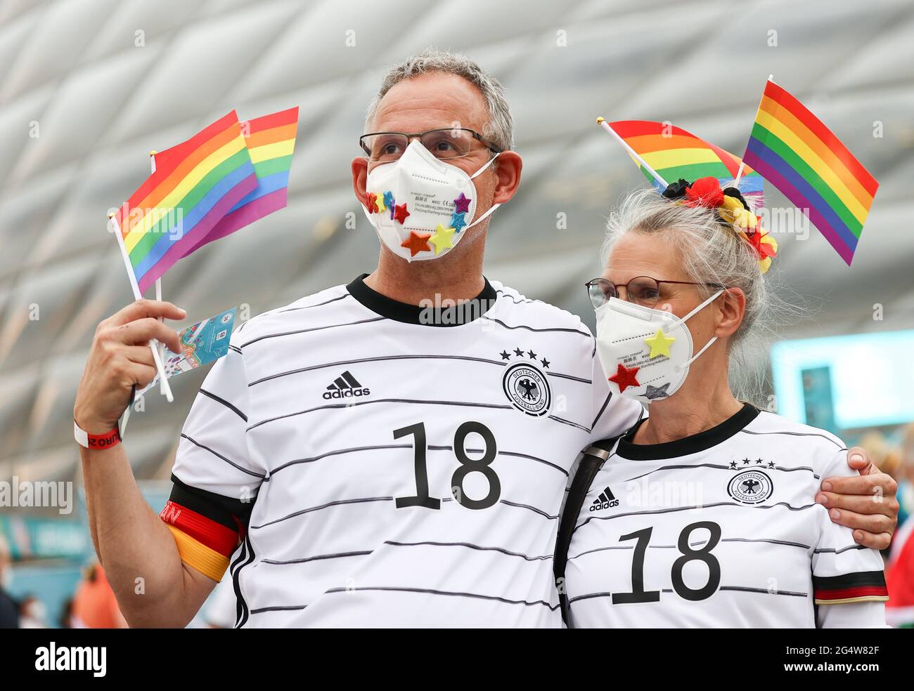 Football fans germany rainbow flags hi-res stock photography and images ...