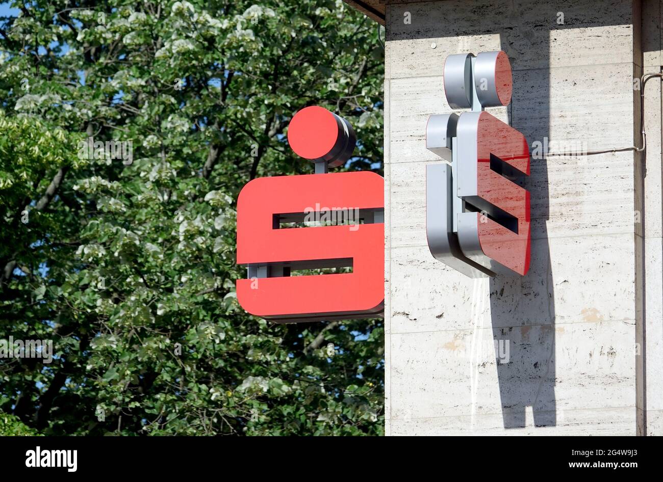 Berlin, Germany. 14th June, 2021. The logo of the Sparkasse on the wall ...