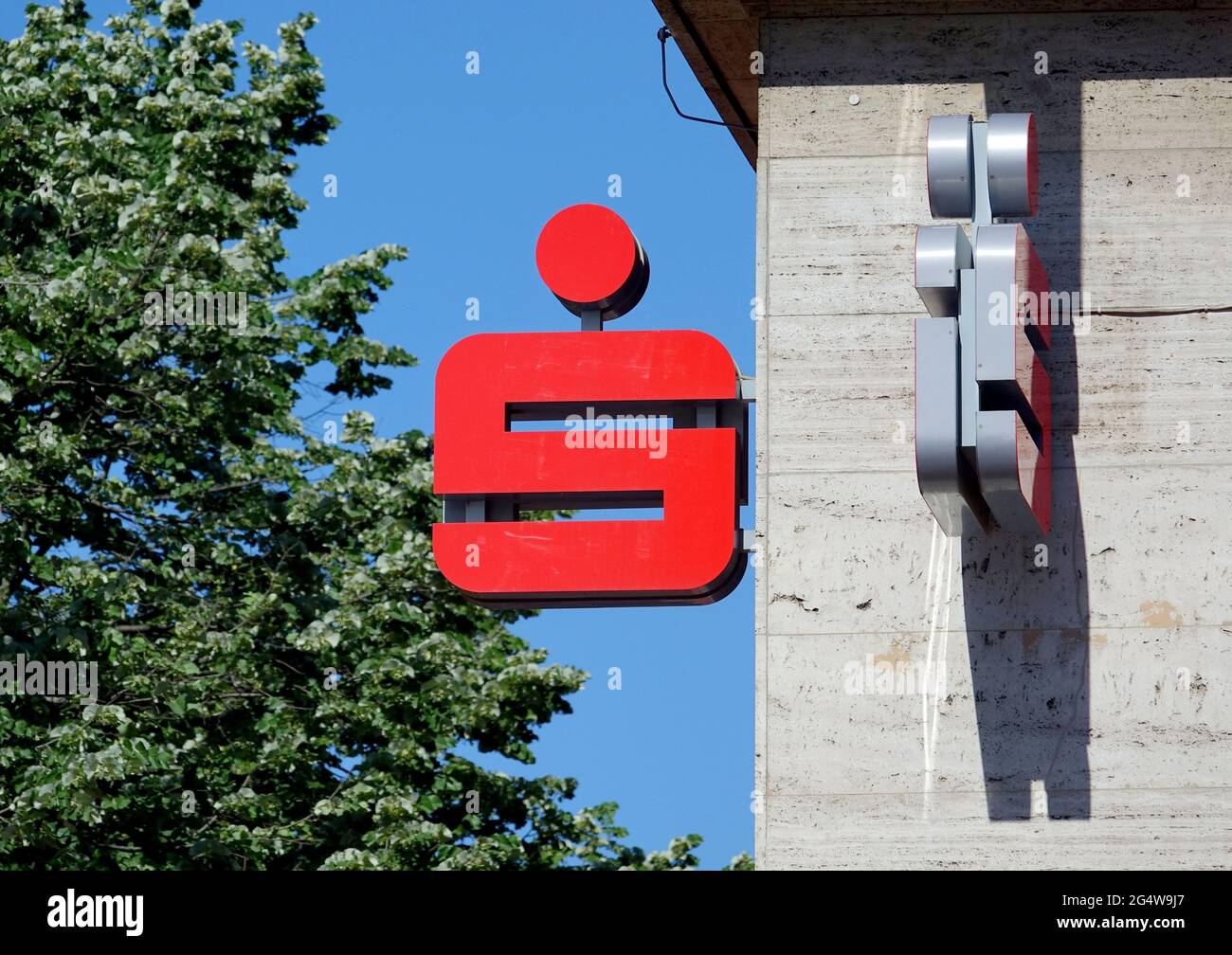 Berlin, Germany. 14th June, 2021. The logo of the Sparkasse on the wall ...