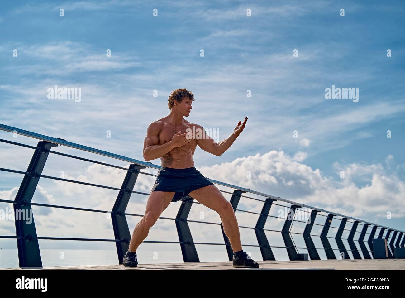 Shadow male boxer training practicing hi-res stock photography and ...