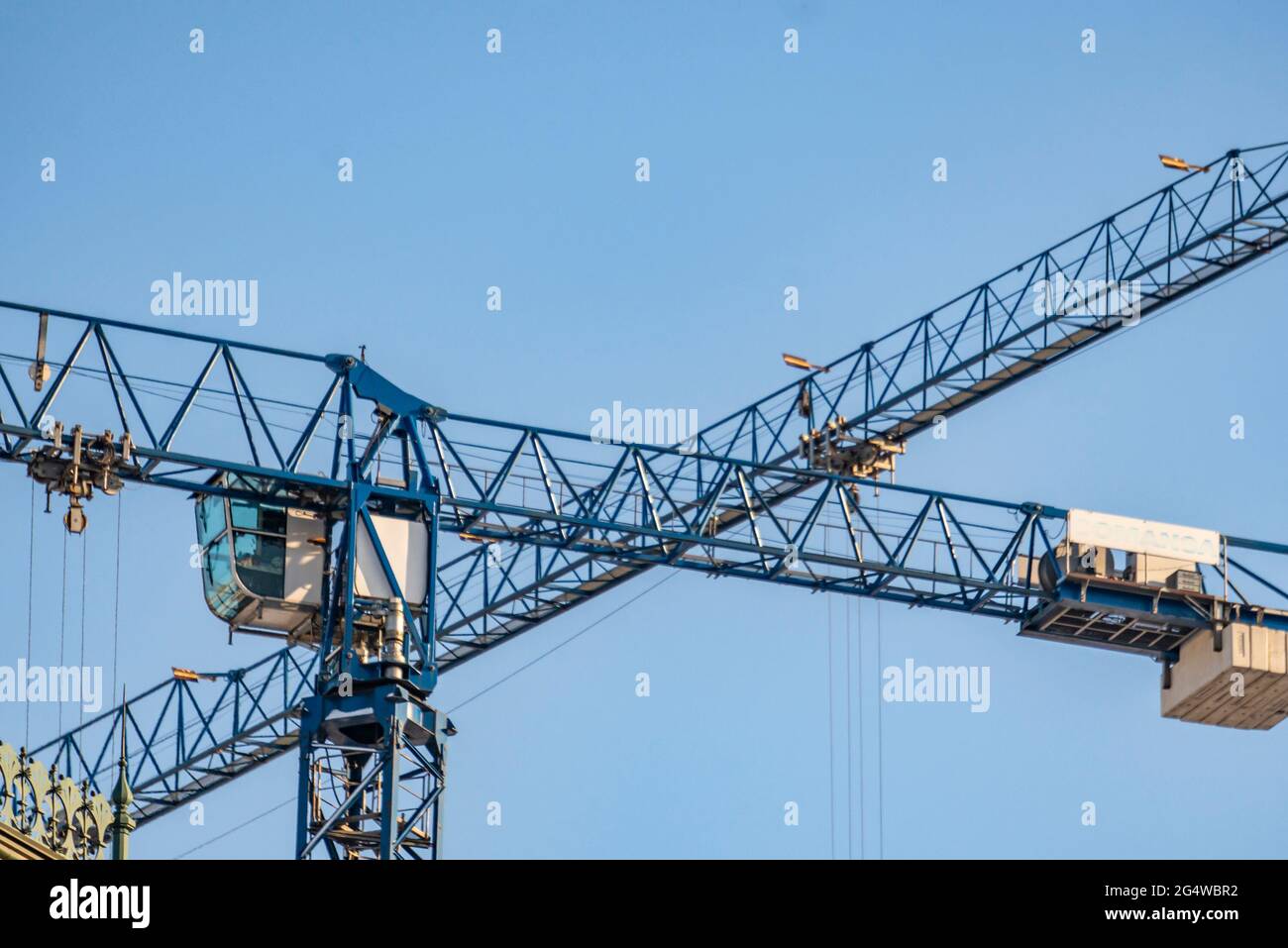 construction crane frame building against the sky Stock Photo - Alamy
