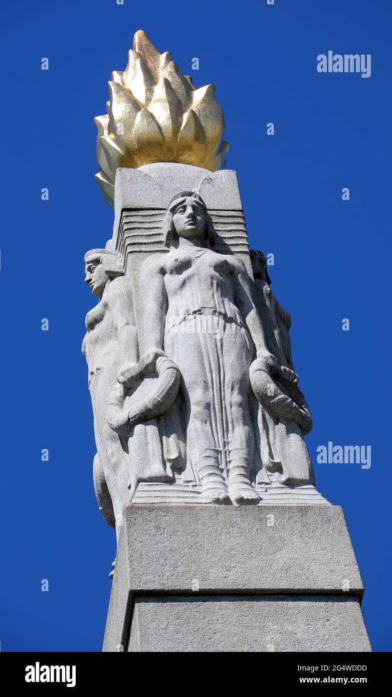 Memorial to Heroes of the Marine Engine Room in Liverpool Stock Photo ...