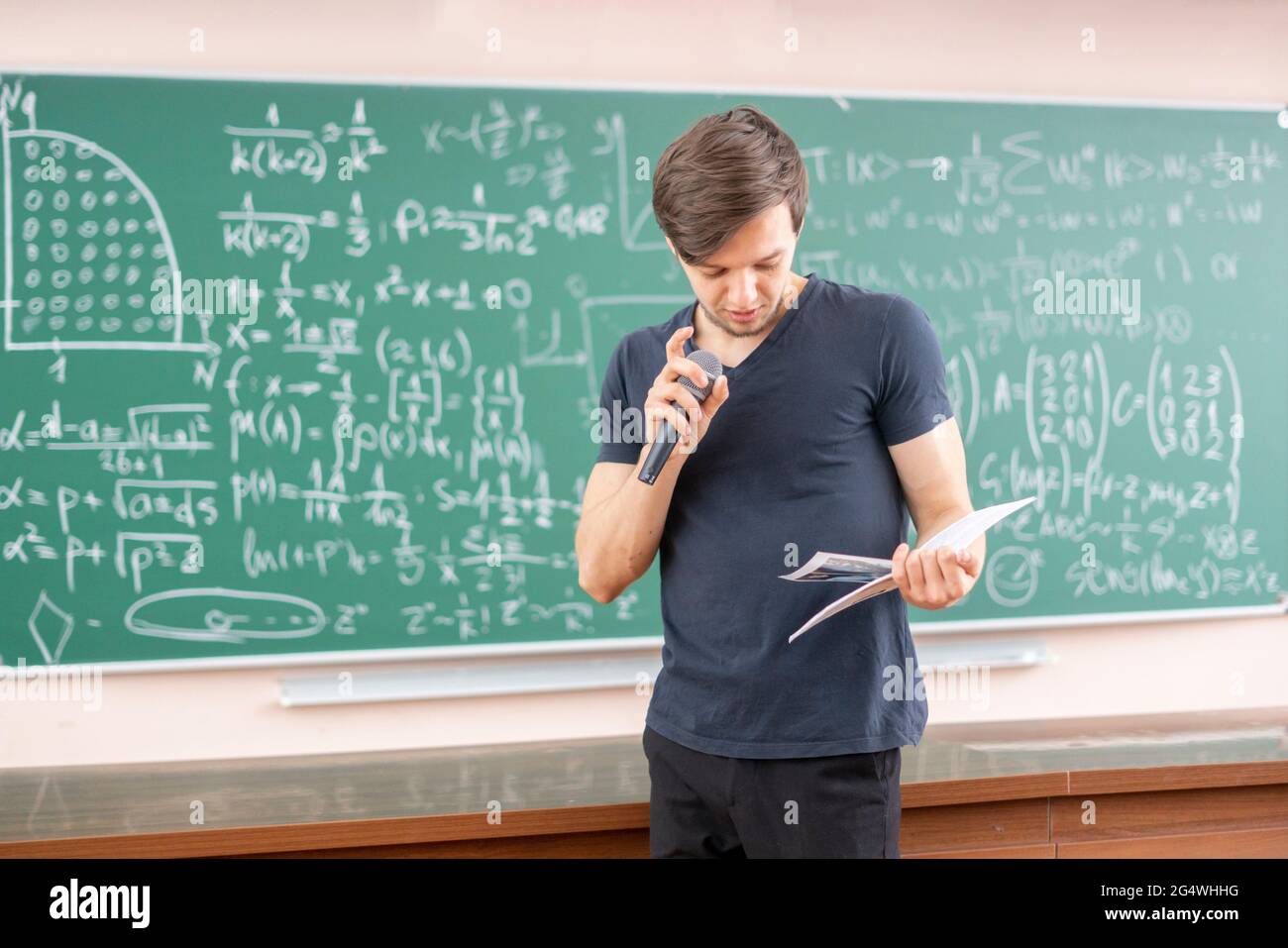 Business meeting in conference hall hi-res stock photography and images ...