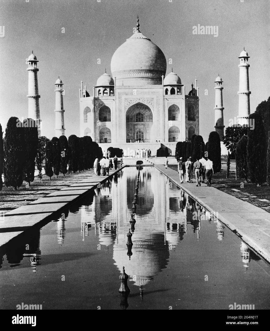 Archival taj mahal hi-res stock photography and images - Alamy