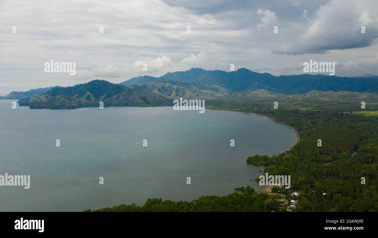 Lake Lanao, lake, west-central Mindanao, Philippines. It is situated ...