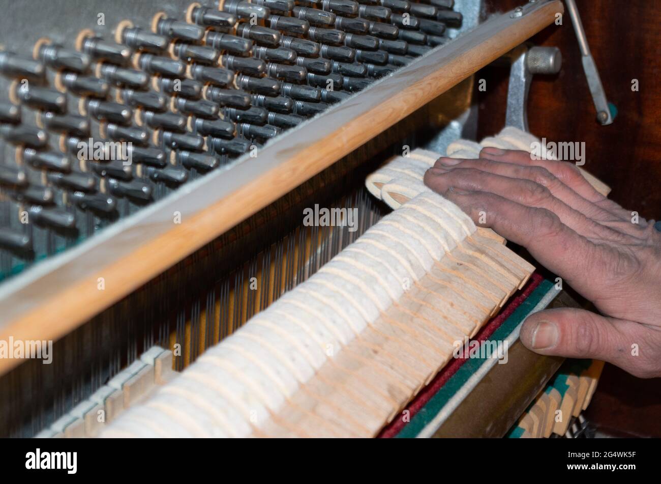 Piano repair hi-res stock photography and images - Alamy