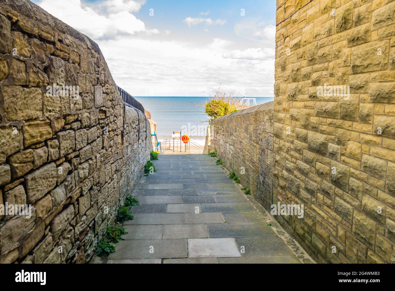 Newbiggin beach hi-res stock photography and images - Alamy
