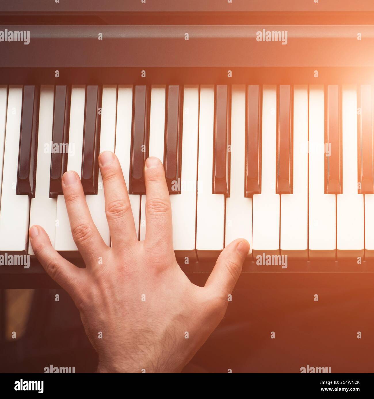 Piano top view hi-res stock photography and images - Alamy
