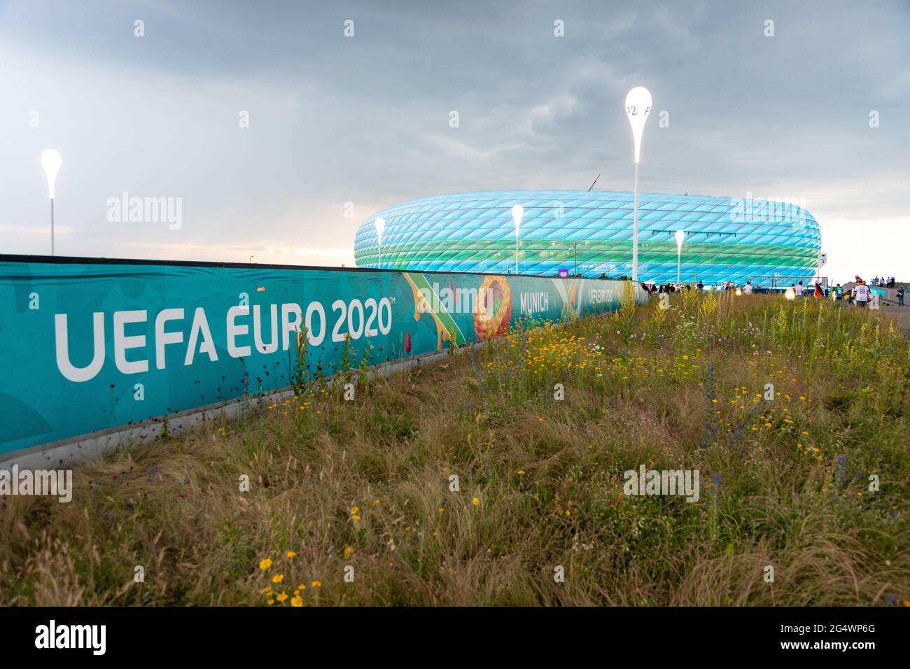 Allianz arena und windrad hi-res stock photography and images - Alamy
