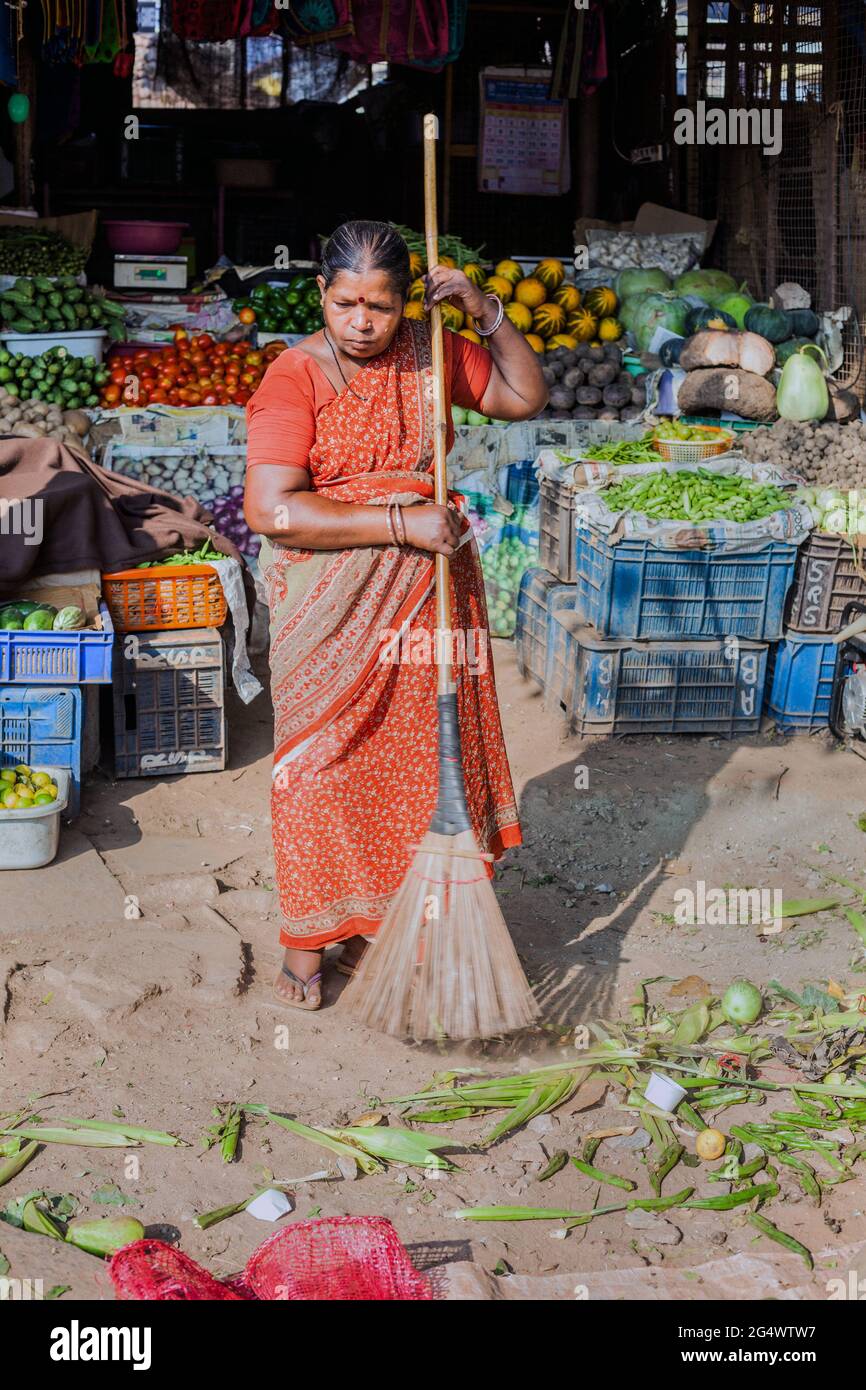 Indian sweeping broom hi-res stock photography and images - Alamy