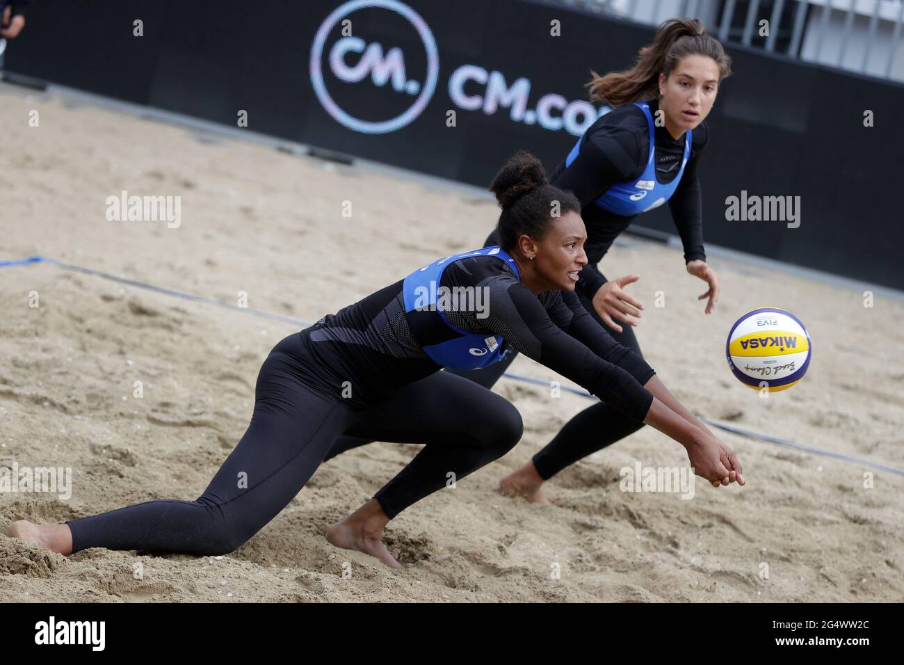 Den Haag, NETHERLANDS - JUNE 23: Alexandra Jupiter (1) of France, Aline ...