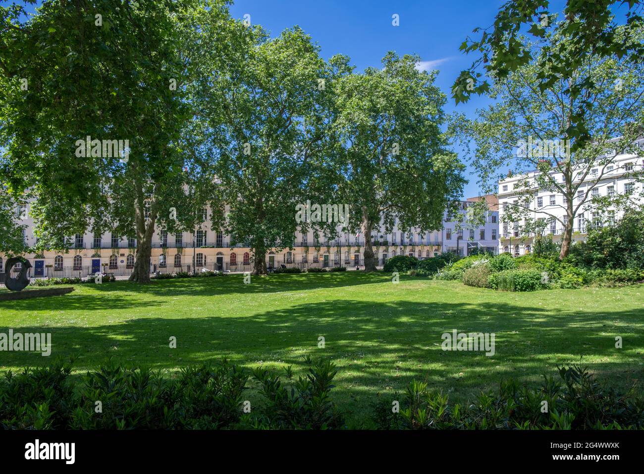 Fitzroy square hi-res stock photography and images - Alamy
