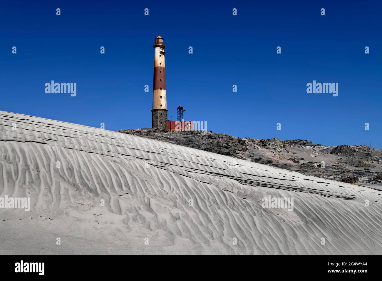 Lüderitz peninsula in the Sperrgebiet National Park: Lighthouse at Diaz ...