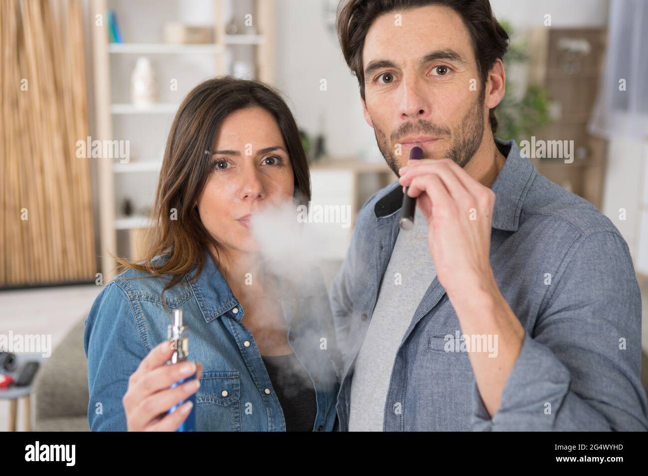 Quit together hi-res stock photography and images - Alamy