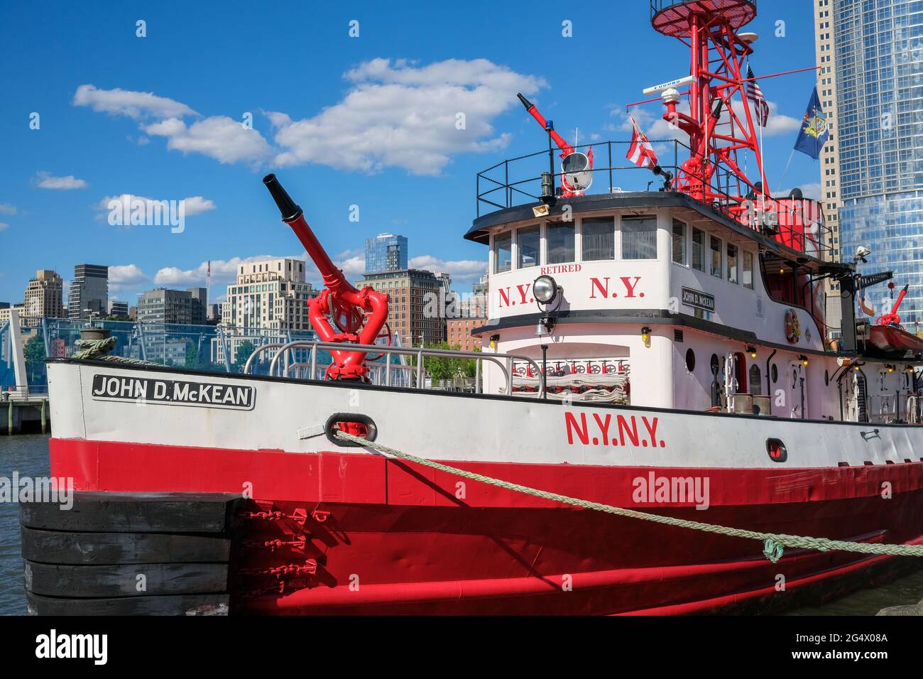 Nyfdfireboat hi-res stock photography and images - Alamy
