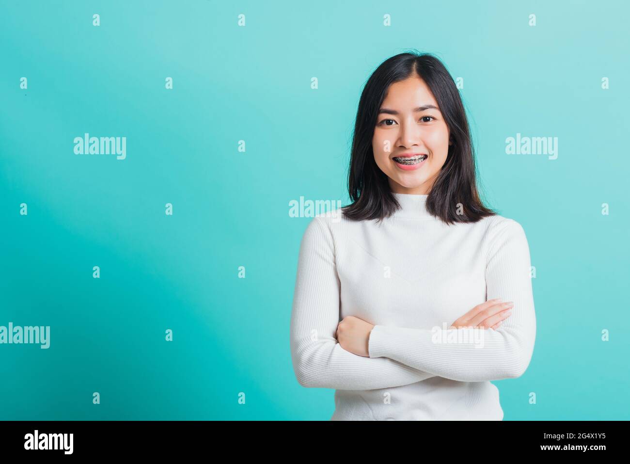 Cross ones arm hi-res stock photography and images - Alamy