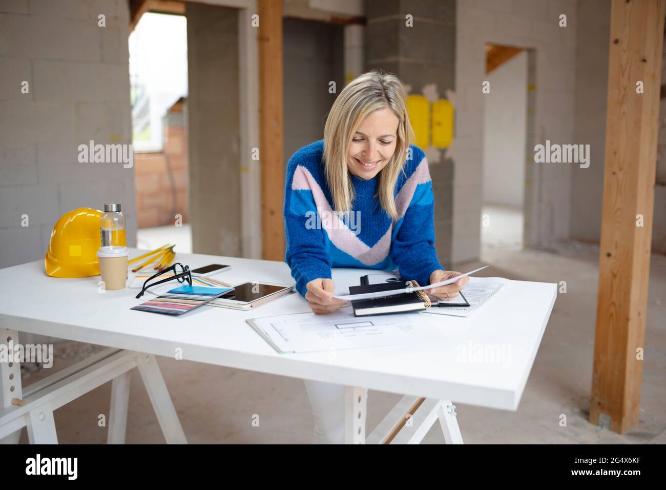 Building plan hi-res stock photography and images - Alamy