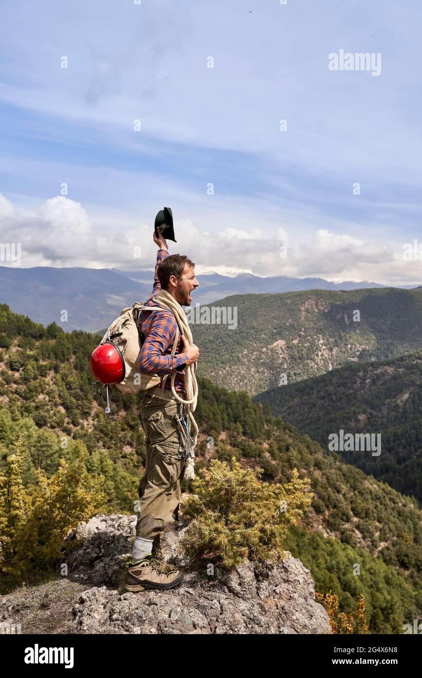 Person on mountain top hi-res stock photography and images - Alamy