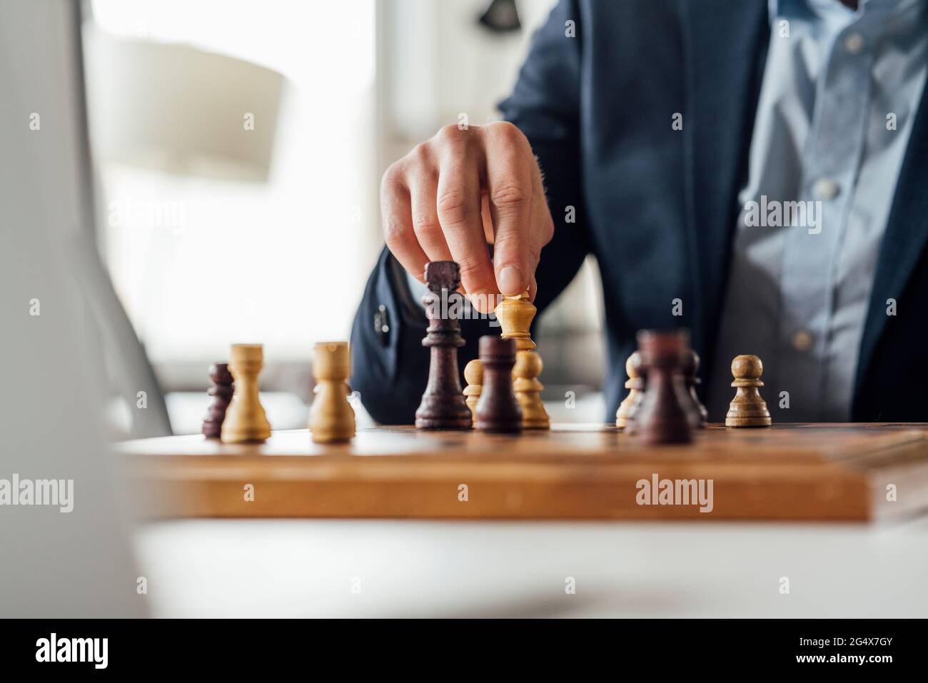 Chess desk hi-res stock photography and images - Alamy