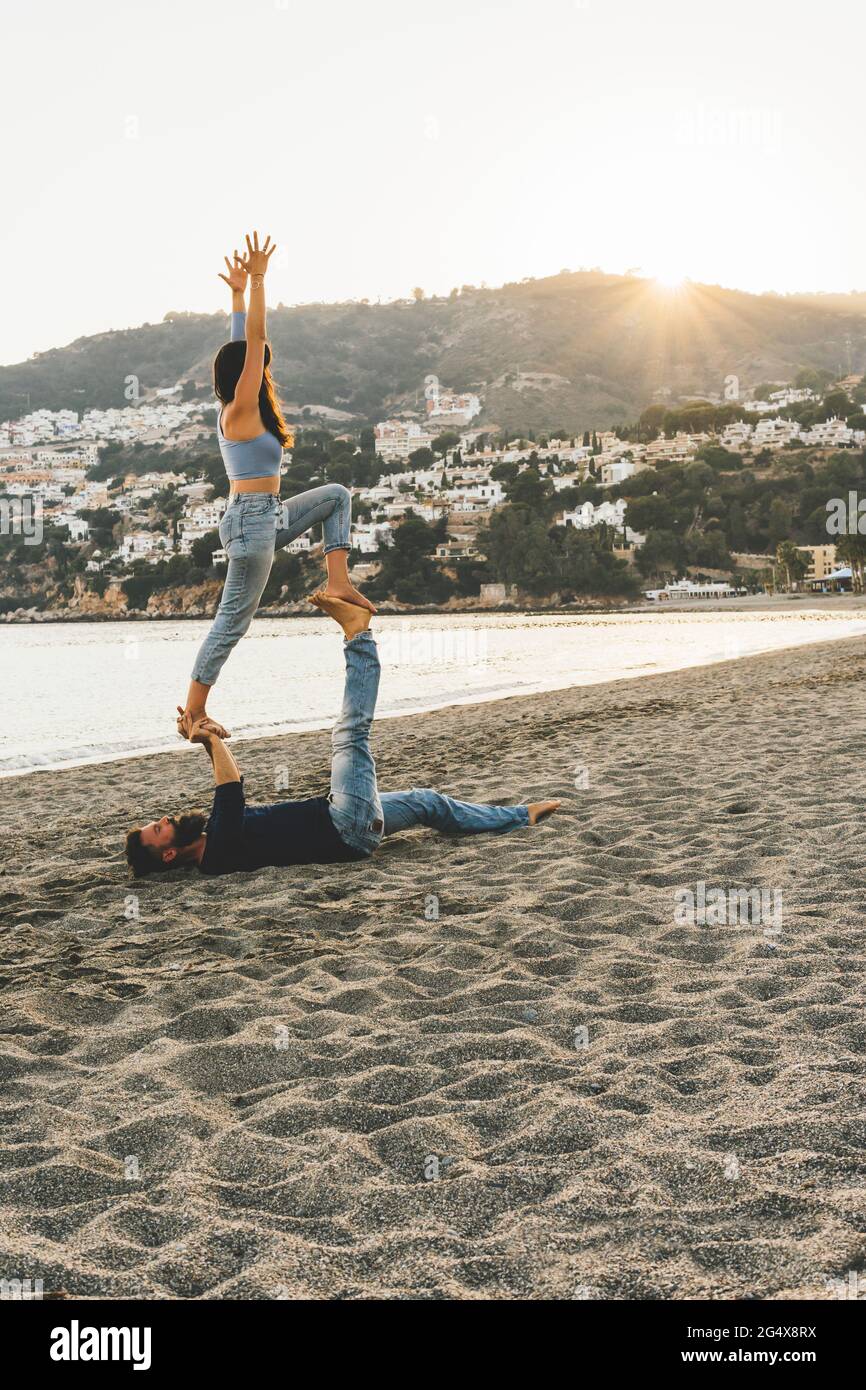 Acrobatics on the beach hi-res stock photography and images - Alamy