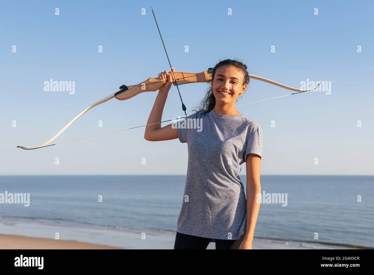 Woman bow hi-res stock photography and images - Alamy