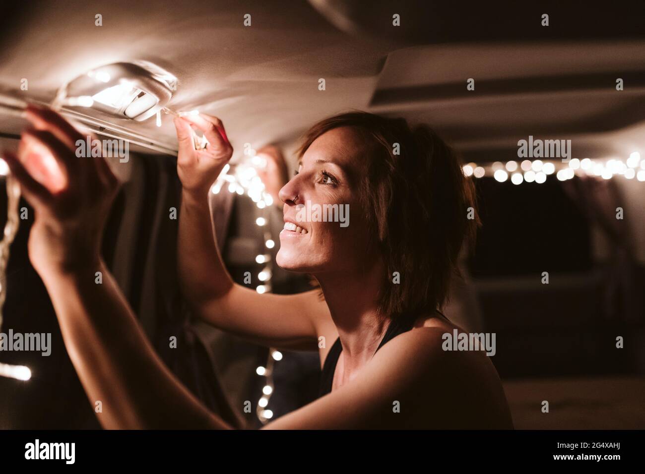 Van lights hi-res stock photography and images - Alamy