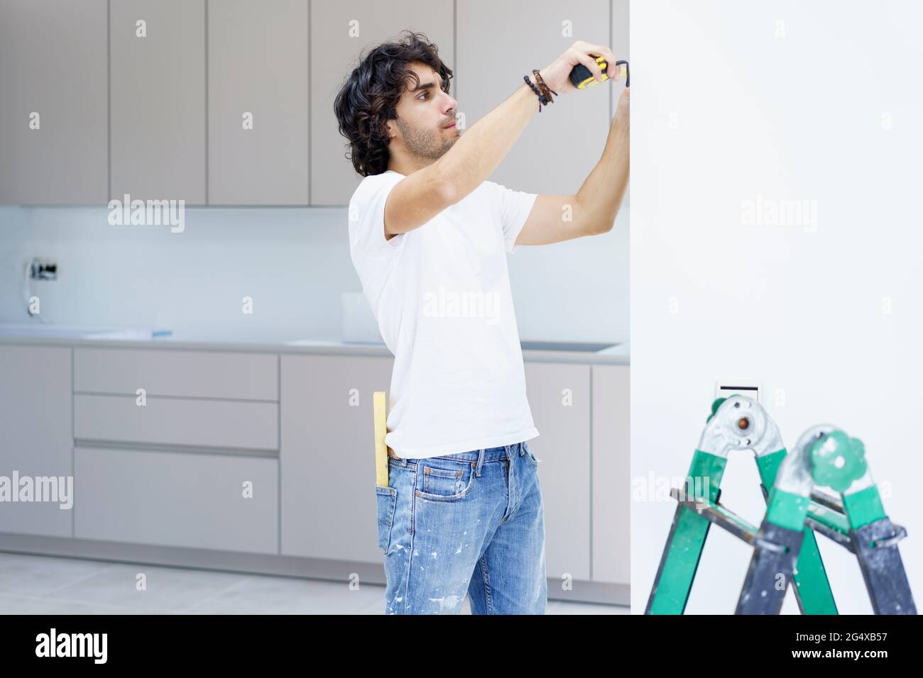 Measurement taking hi-res stock photography and images - Alamy