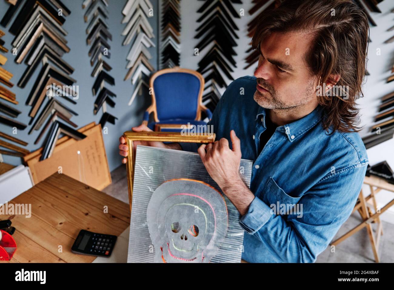 Border maker hi-res stock photography and images - Alamy