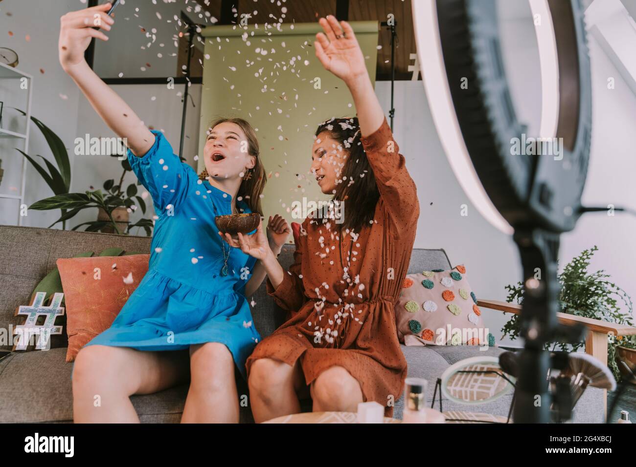 Filming at home hi-res stock photography and images - Alamy