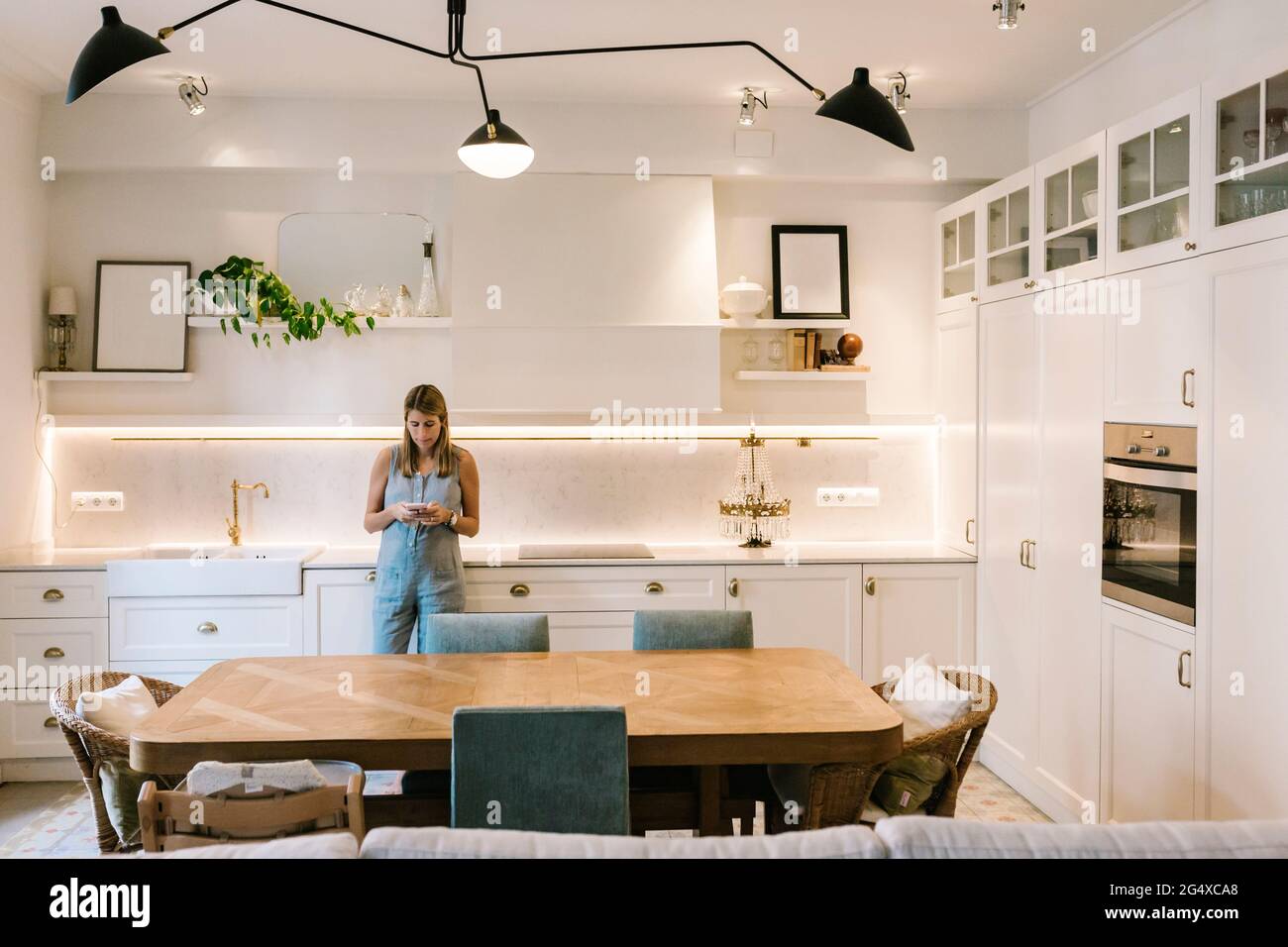 Using domestic hi-res stock photography and images - Alamy