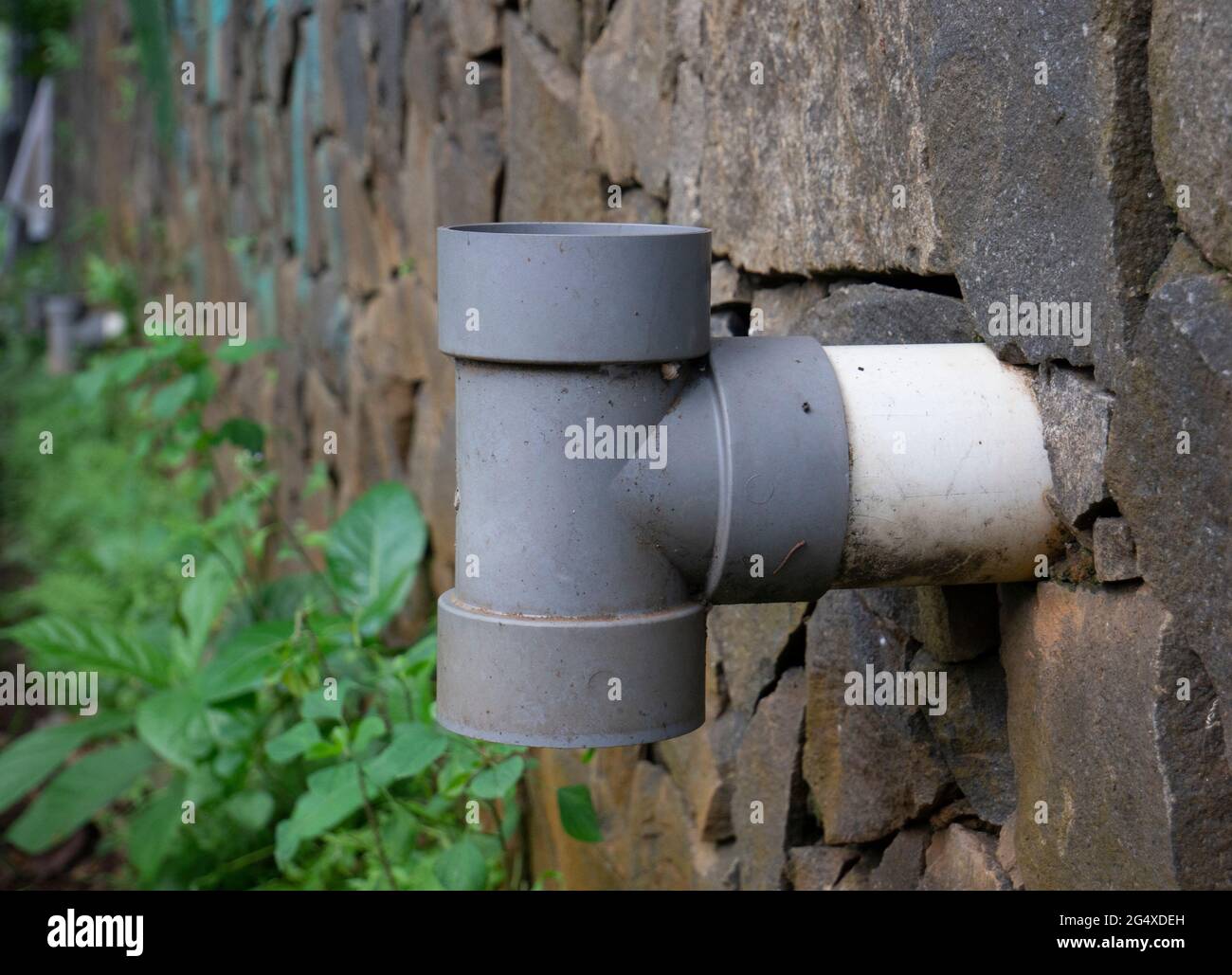 Sewer pipe river hi-res stock photography and images - Alamy