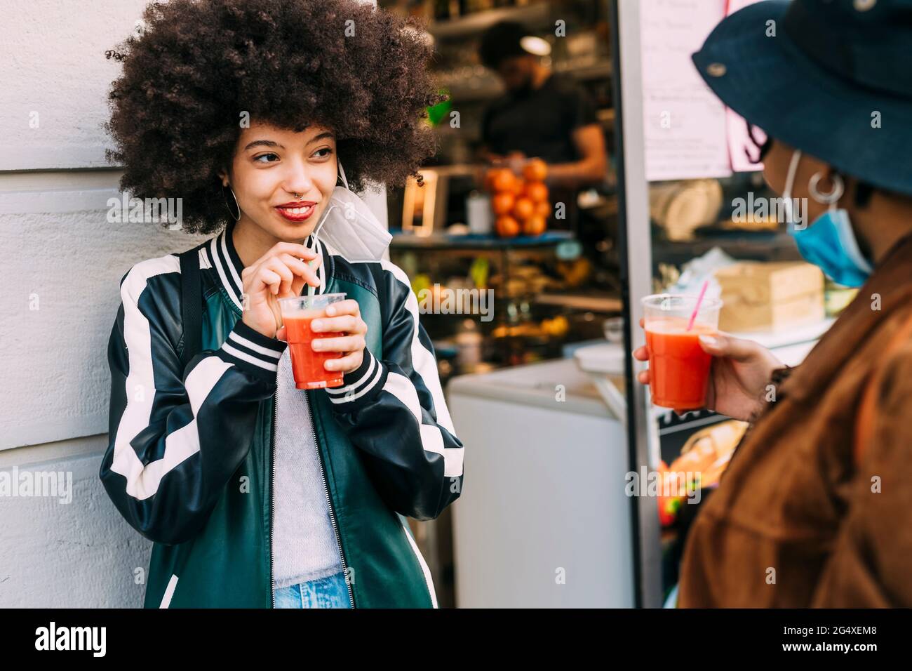 Juice store hi-res stock photography and images - Alamy