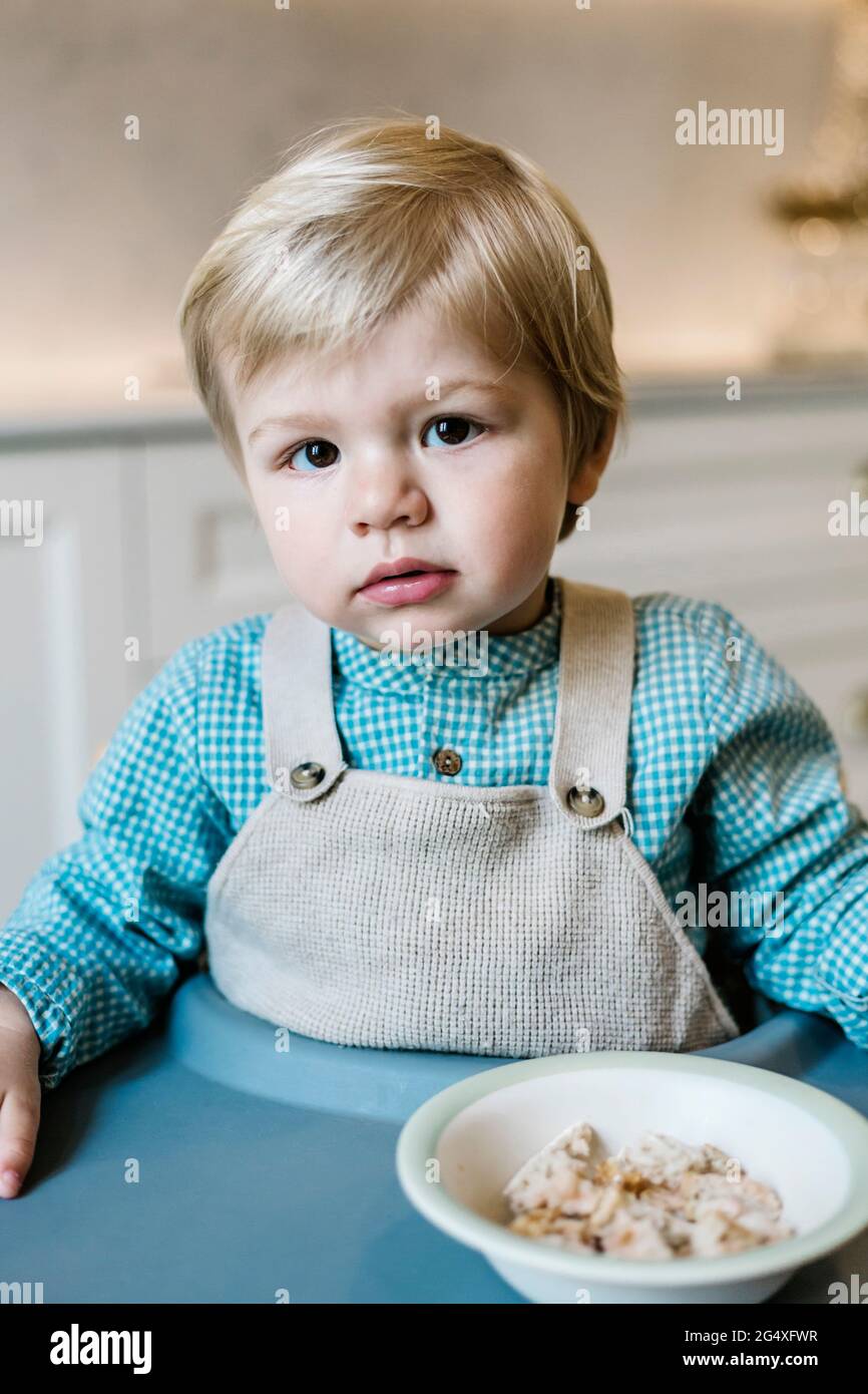 Innocent boy hi-res stock photography and images - Alamy