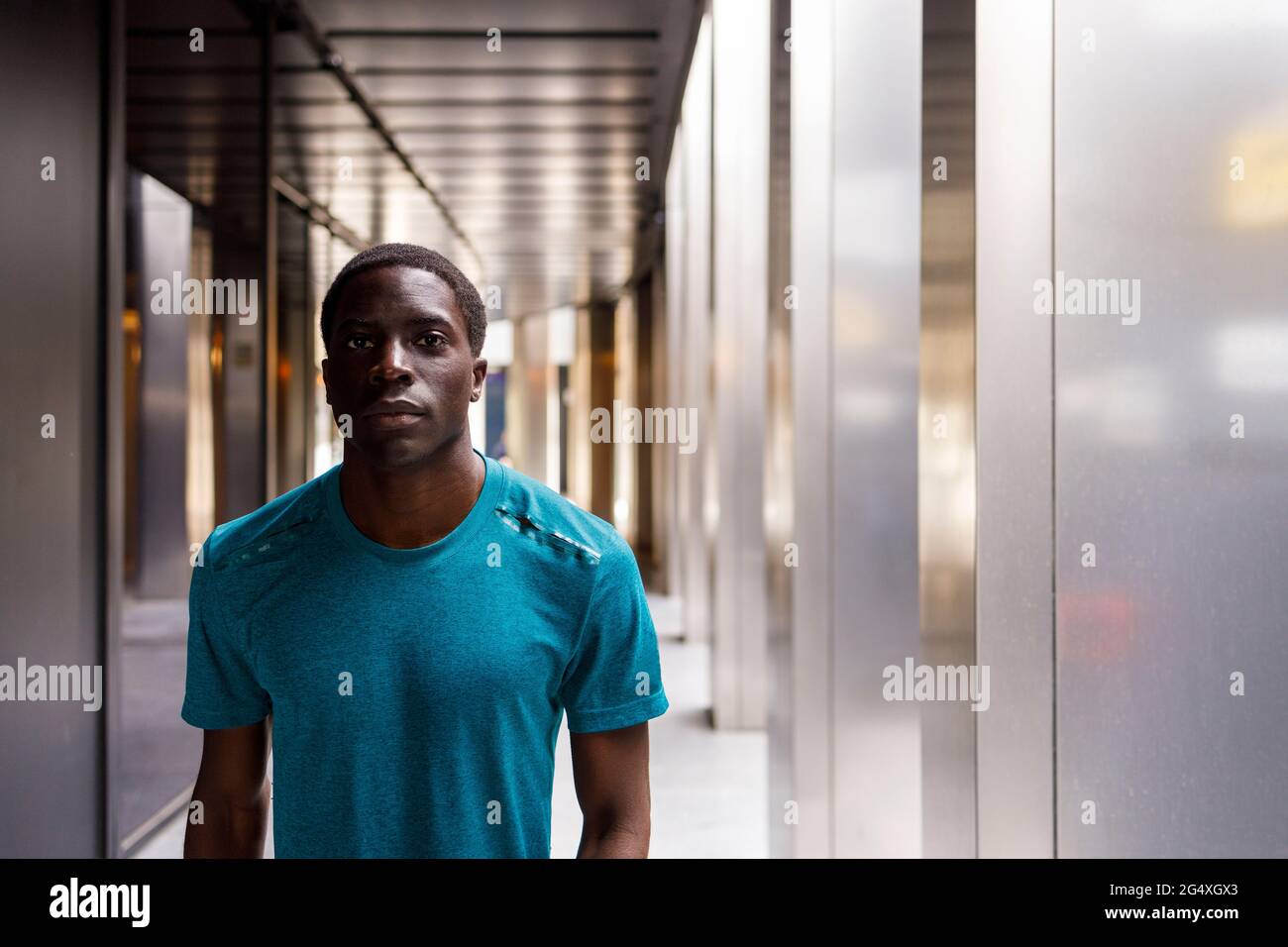 Blank corridor hi-res stock photography and images - Alamy
