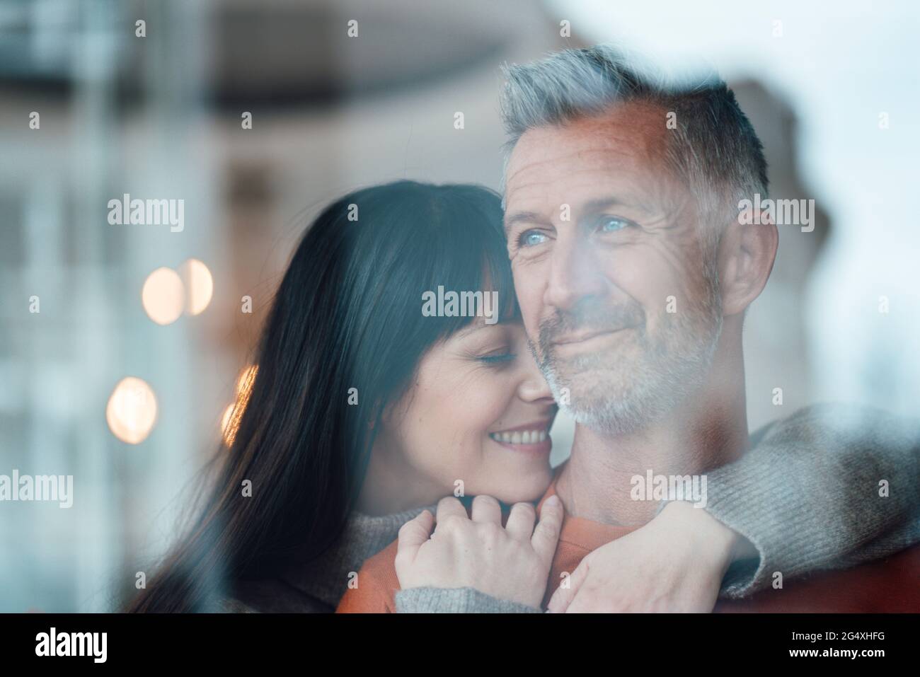 Woman leaning on arm hi-res stock photography and images - Alamy