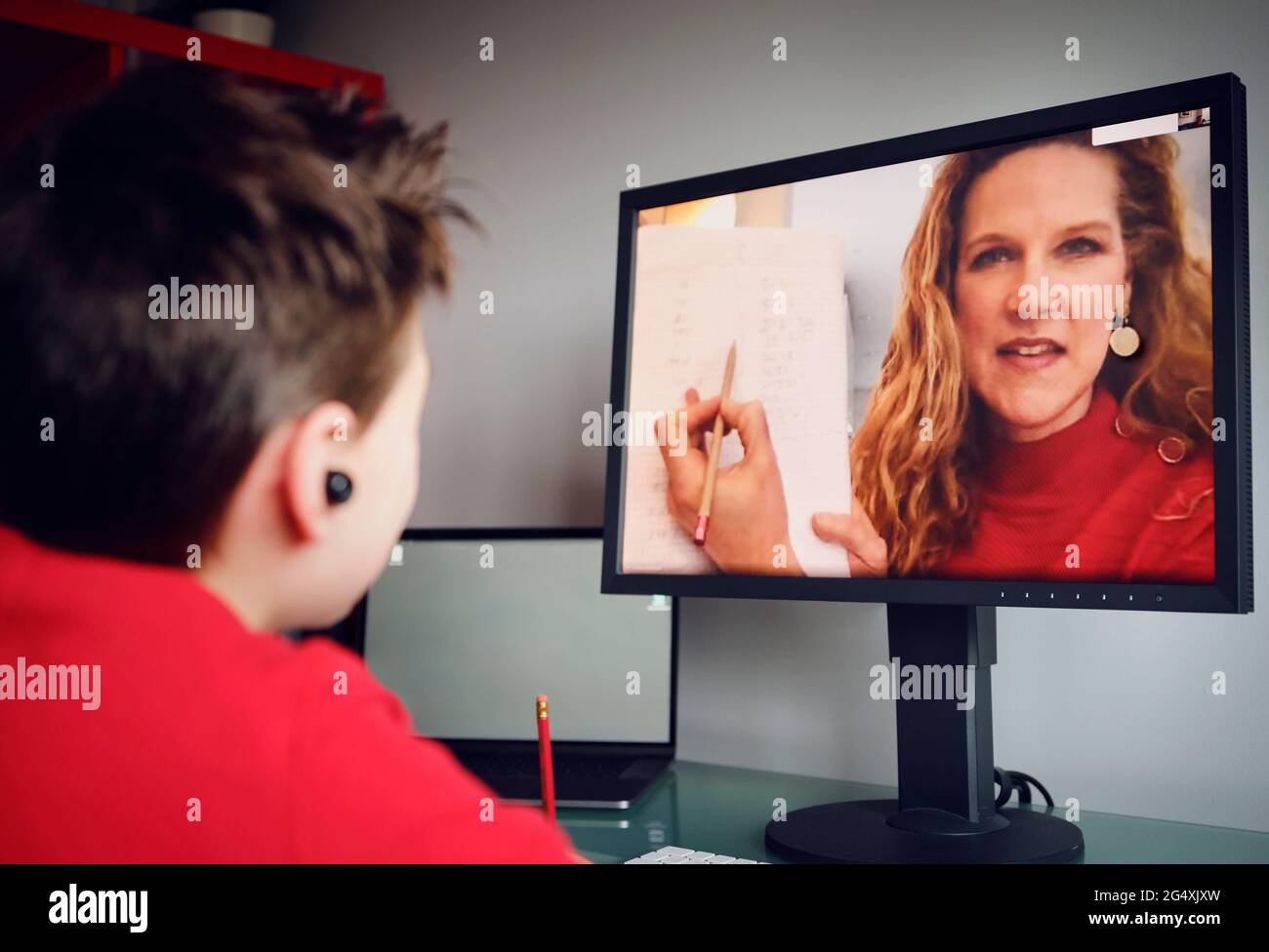 Learning computer pencil hi-res stock photography and images - Alamy