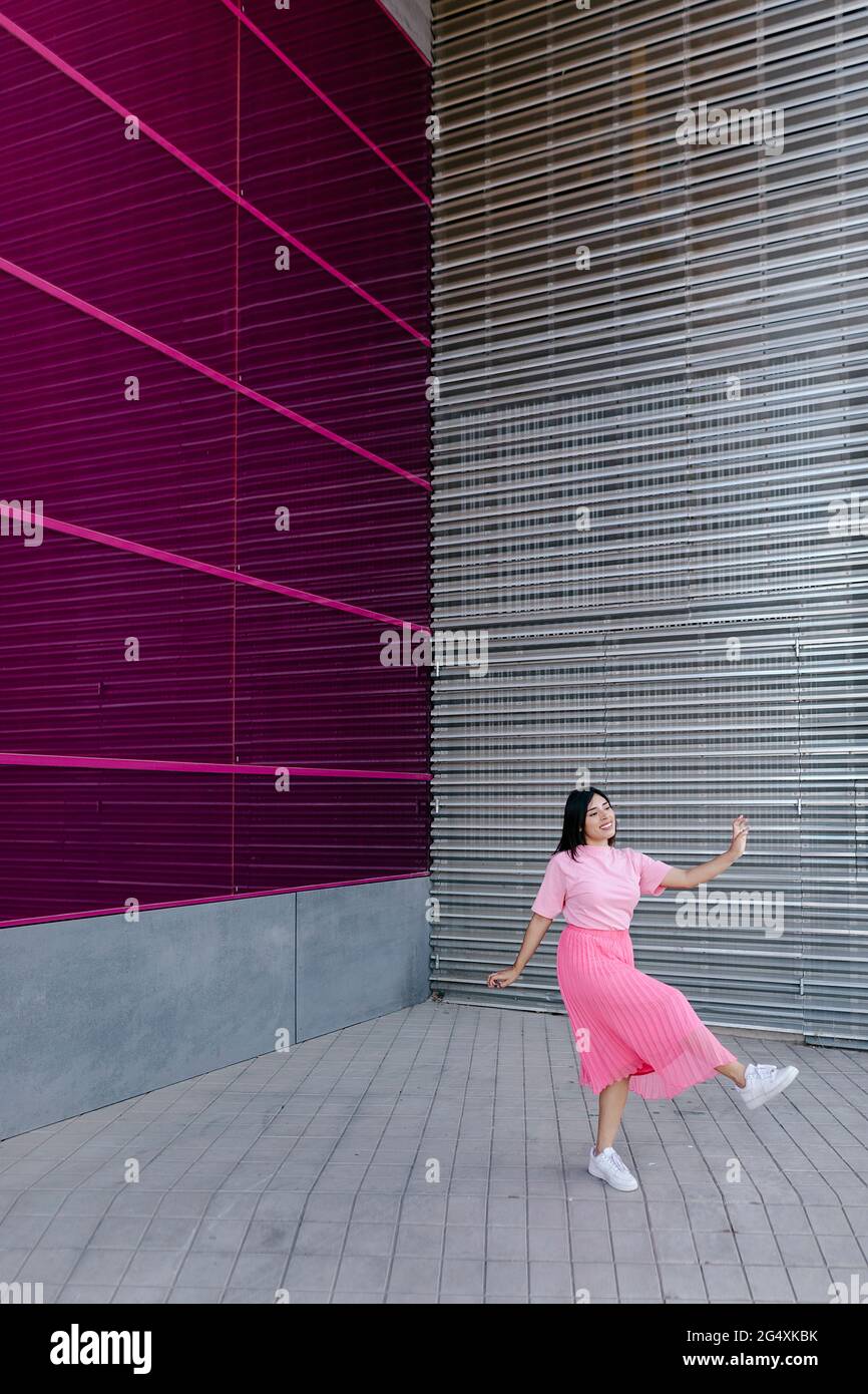 Hispanic female dancing roller hi-res stock photography and images - Alamy