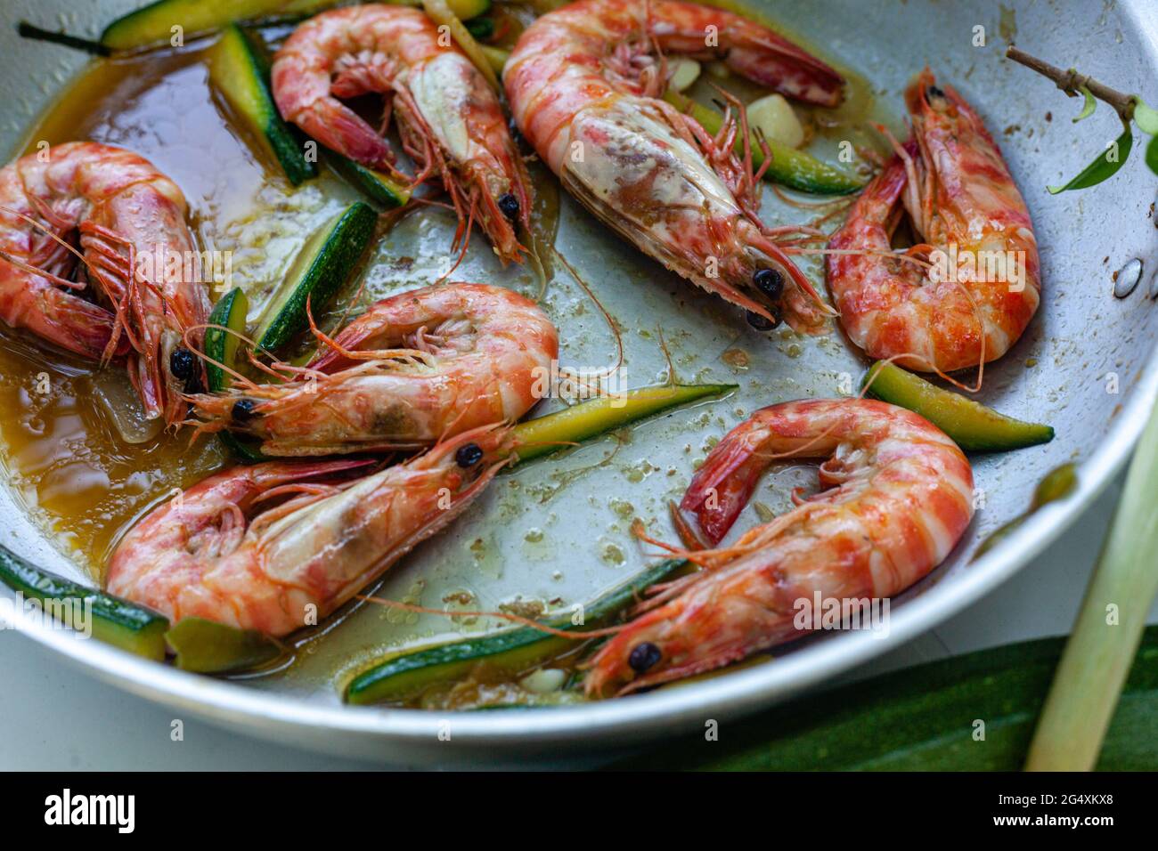 raw wild adriatic sea fresh prawns Stock Photo - Alamy