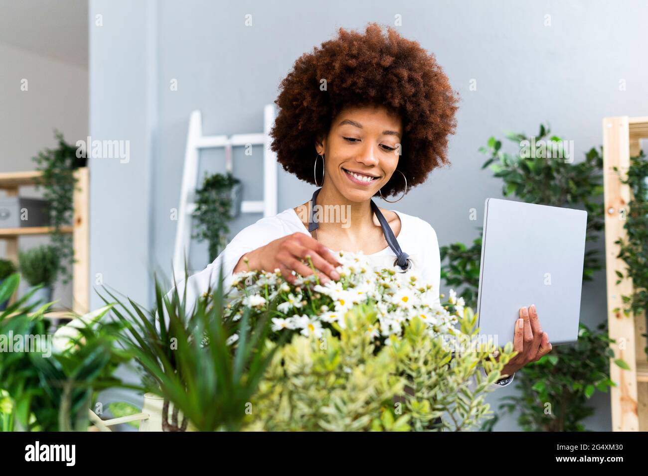 Digital flowers hi-res stock photography and images - Alamy