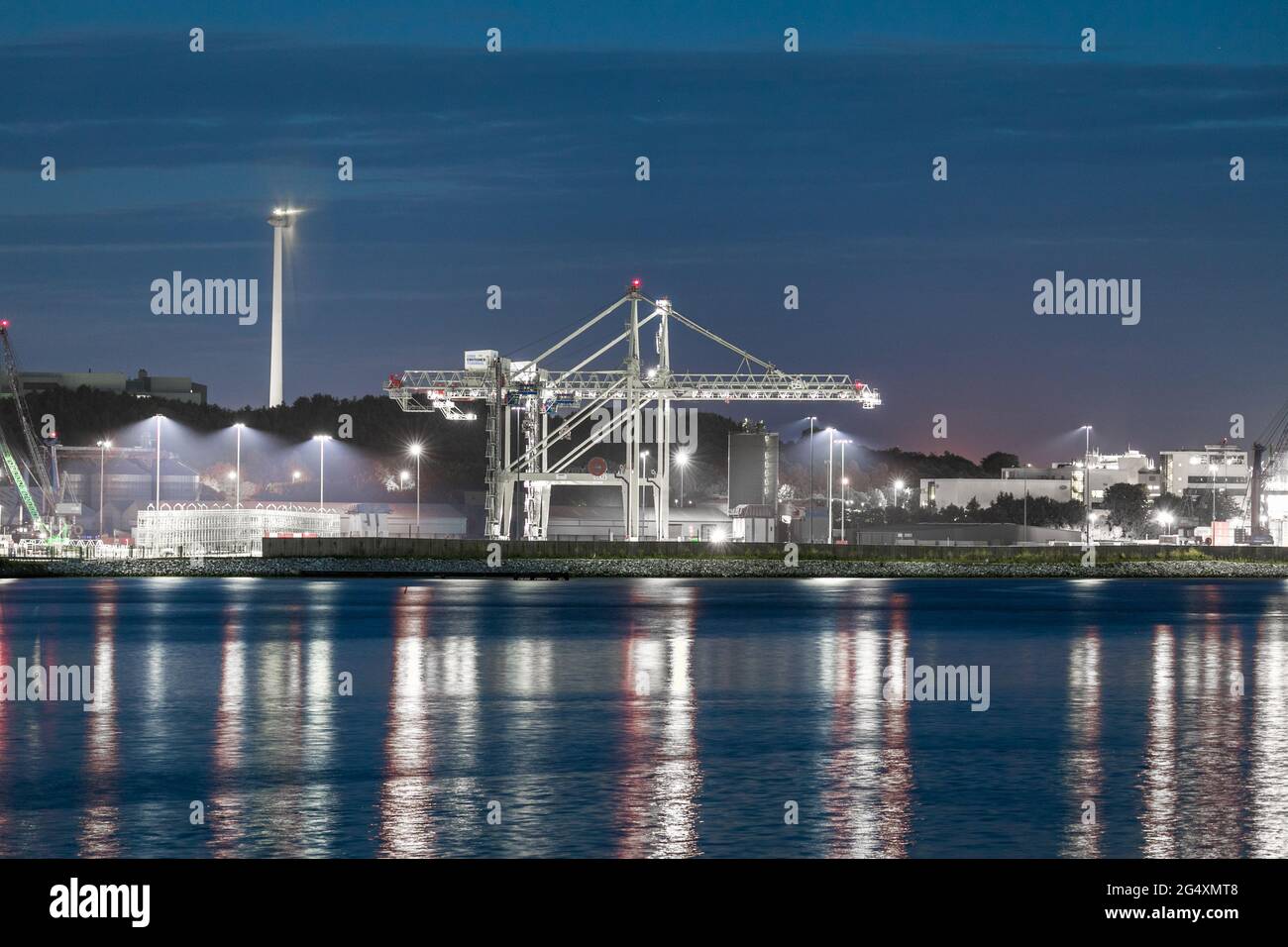 Deepwater container terminal hi-res stock photography and images - Alamy