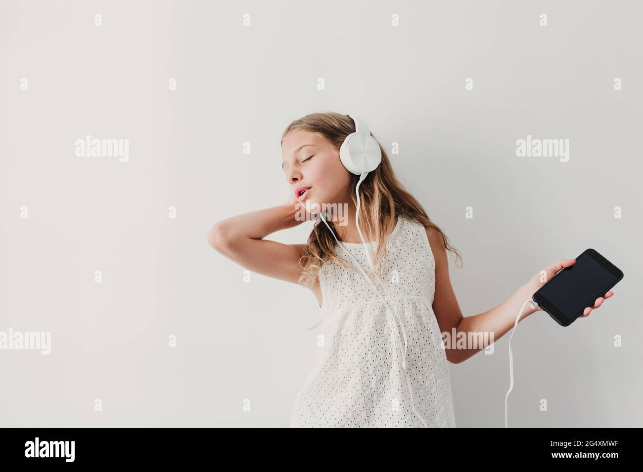 Swaying with the music hi-res stock photography and images - Alamy