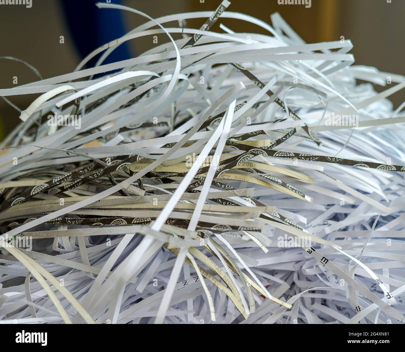 White shredded paper in a carboard box Stock Photo - Alamy