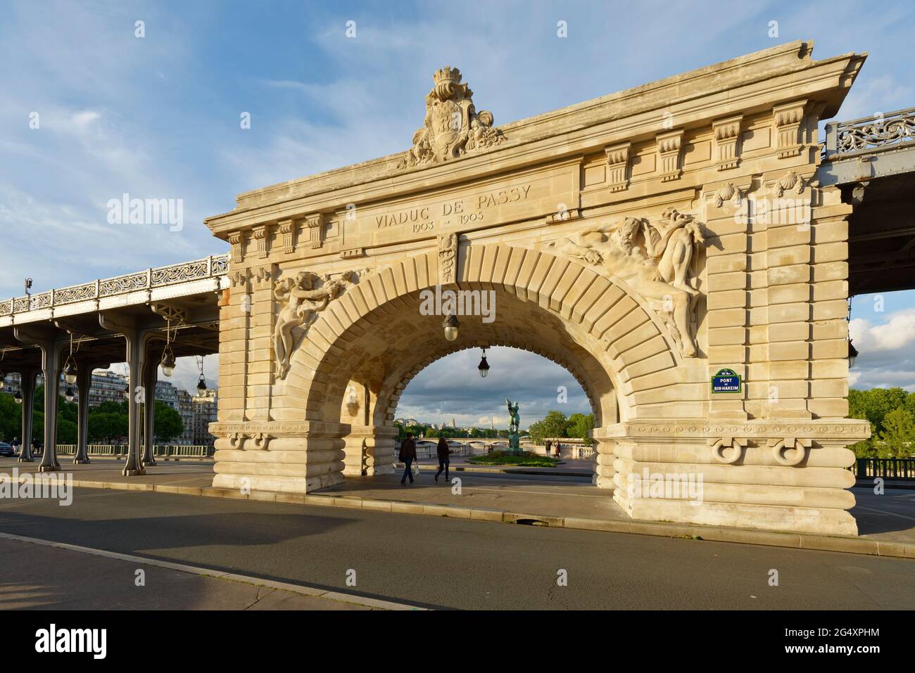 75016 Paris France High Resolution Stock Photography and Images - Alamy