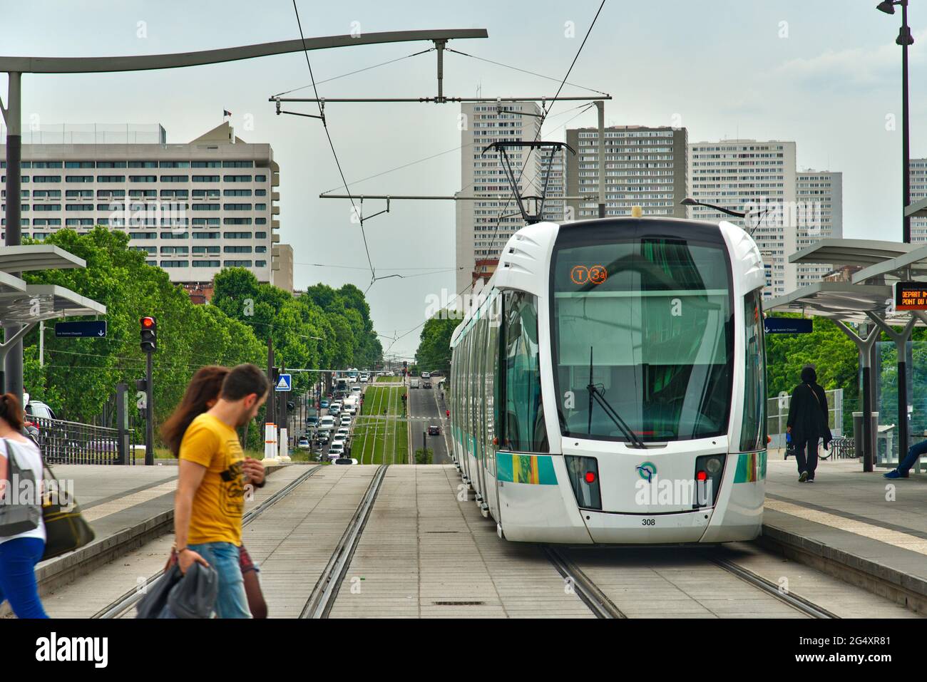FRANCE, PARIS (75013), BOULEVARD DU GENERAL D'ARMEE JEAN SIMON AND ...