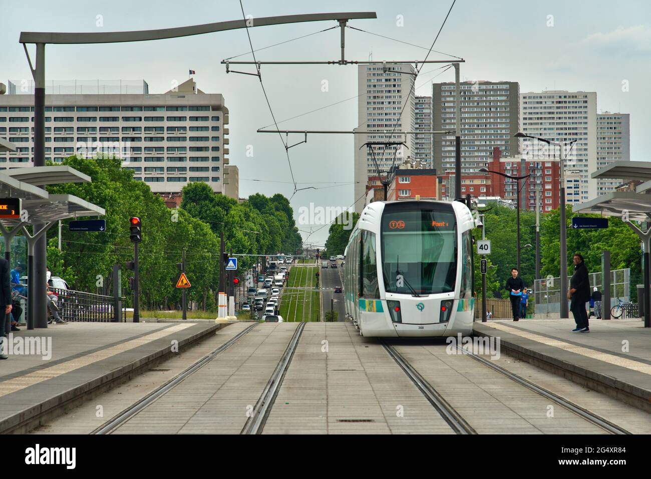 FRANCE, PARIS (75013), BOULEVARD DU GENERAL D'ARMEE JEAN SIMON AND ...