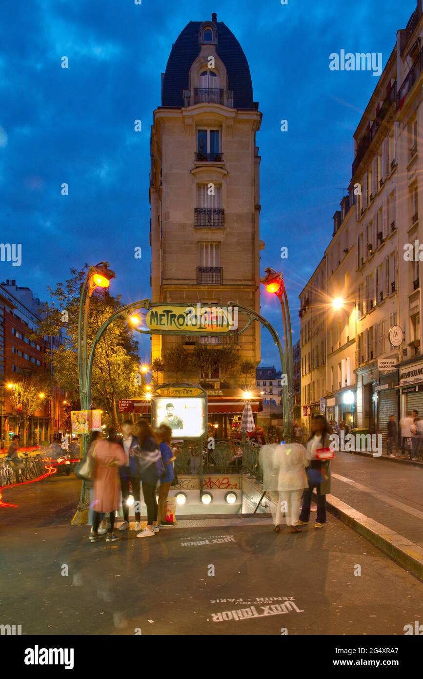 Parmentier metro station hi-res stock photography and images - Alamy